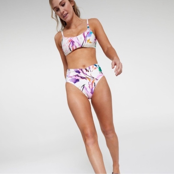 CALIA by Carrie Underwood | Swim | Nwt Calia Shirred V Front High Rise Watercolor Floral Bottoms ...